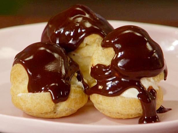 Profiteroles - Sam's Kitchen