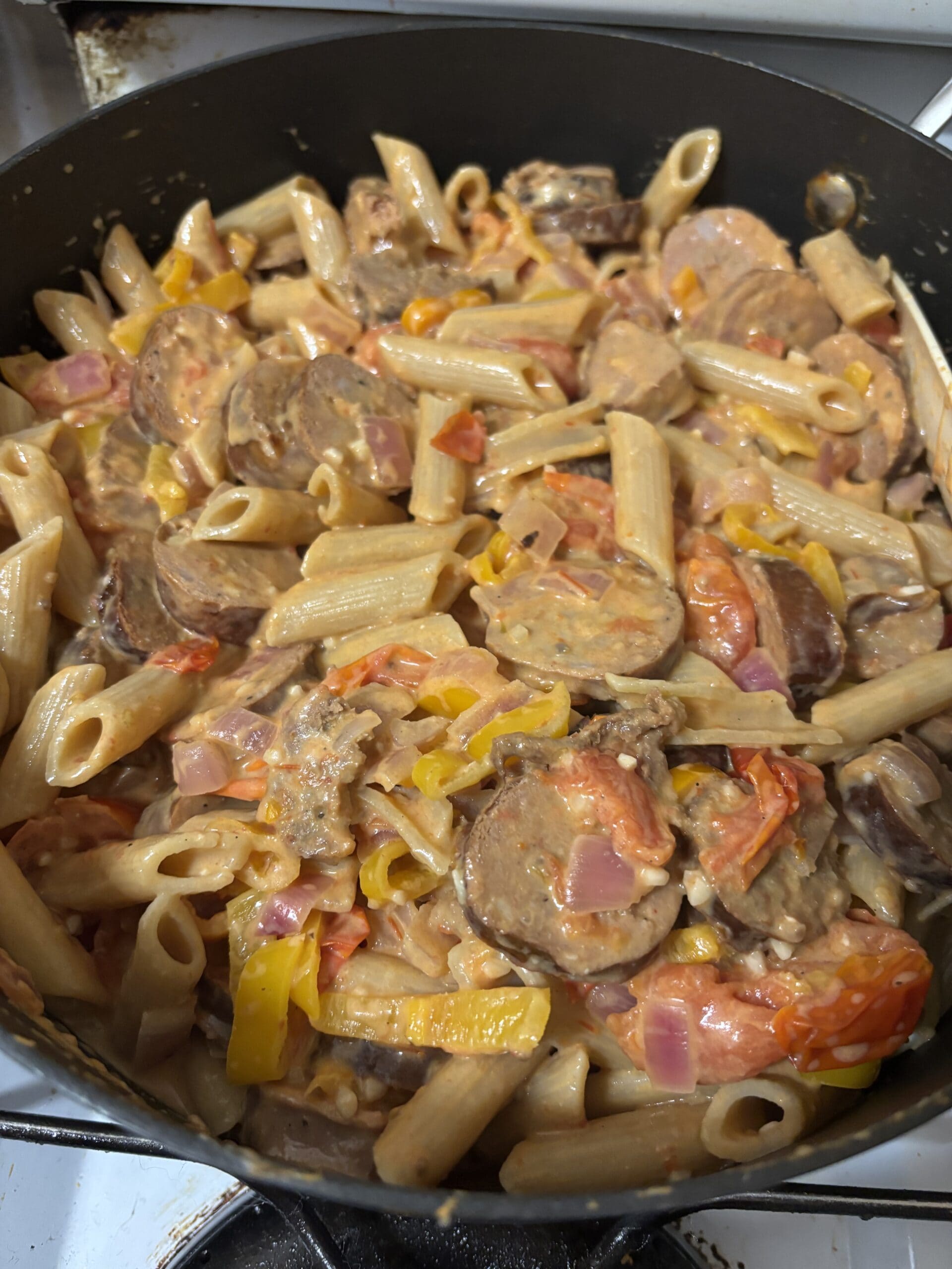 Smoky Kranski, Cherry Tomato & Capsicum Pasta - Sam's Kitchen